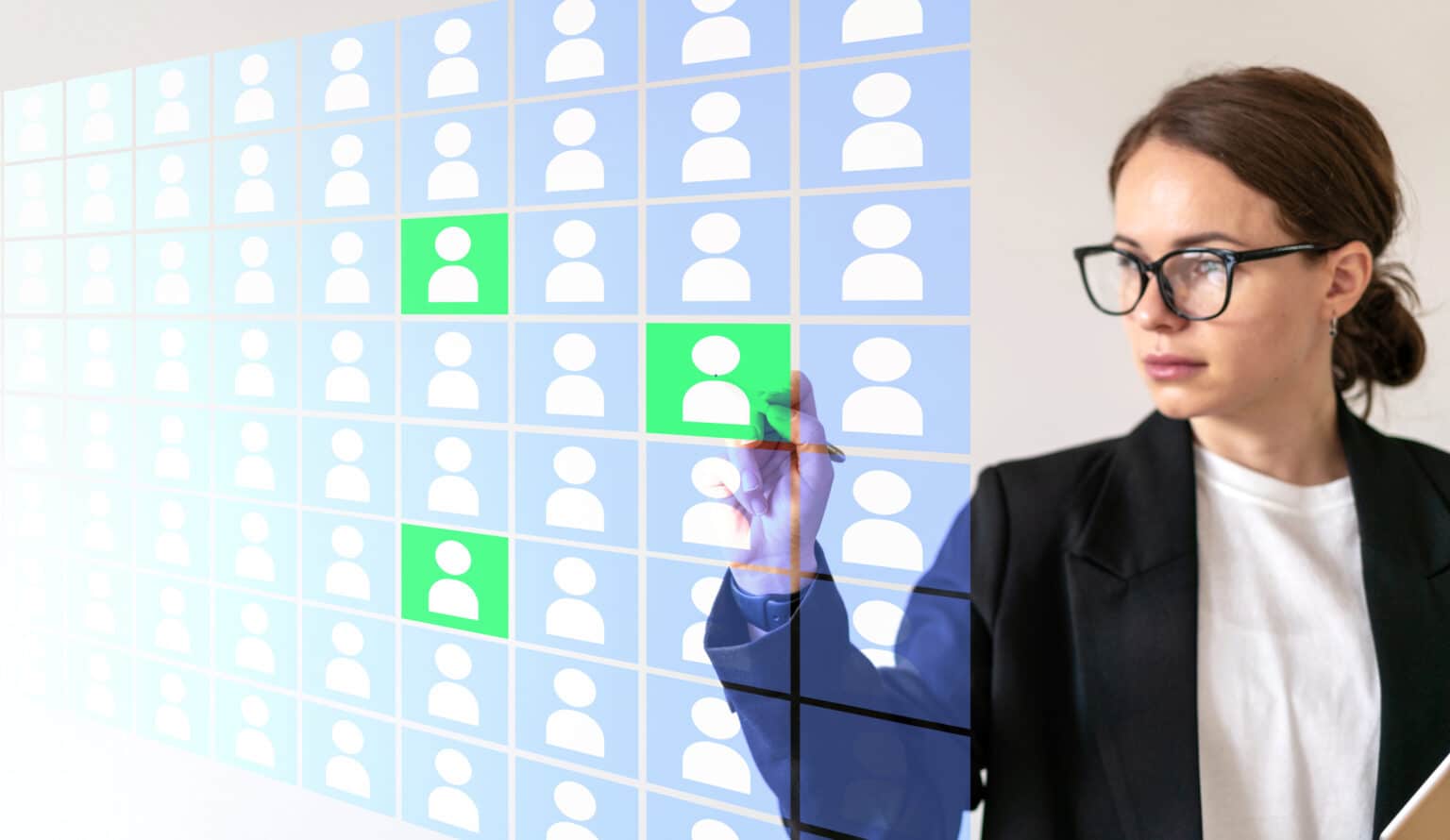 tiilt.io | Agence digitale certifiée Gold Partner monday.com